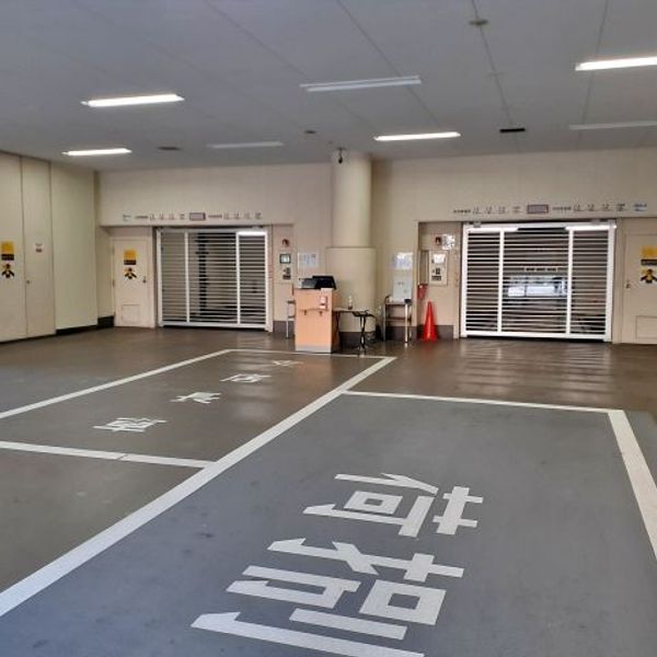 【akippa】 【3時間パック】JR博多駅東NSビル駐車場【機械式/ミドルルーフ】全日10:00～17:00（駐車場） | MEQQE（めっけ）